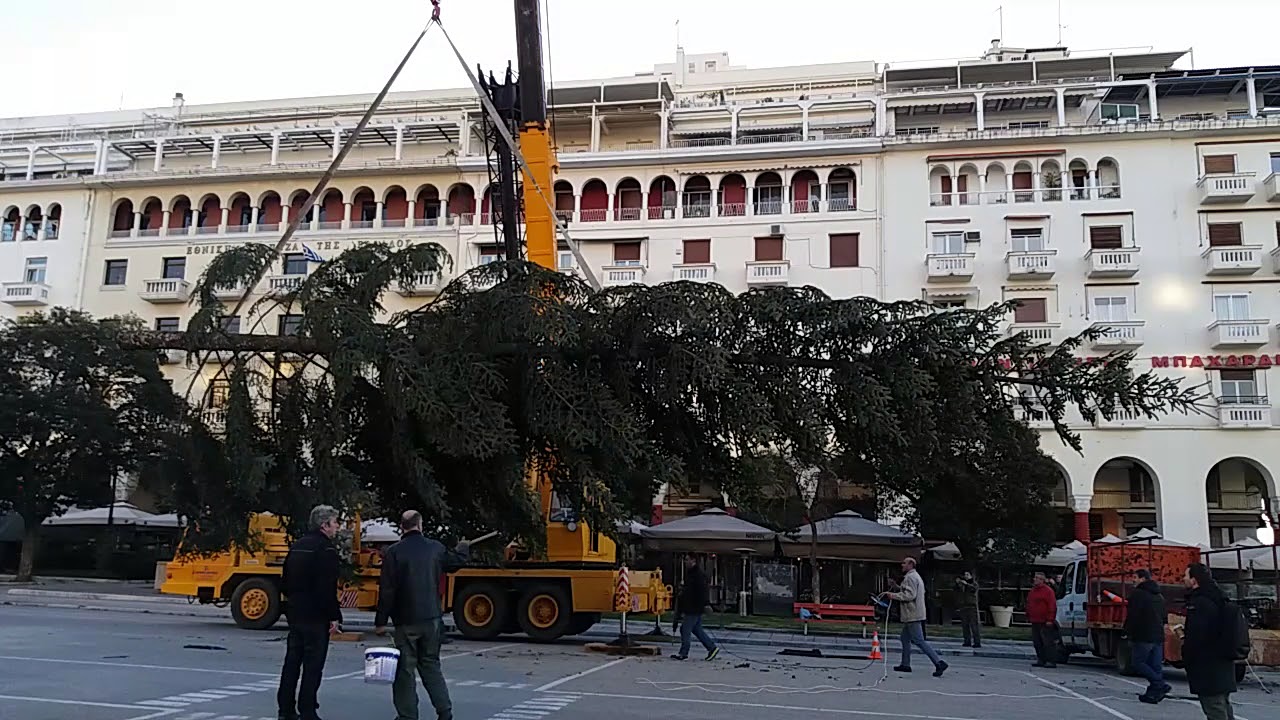 Χριστουγεννιατικο δεντρο - YouTube