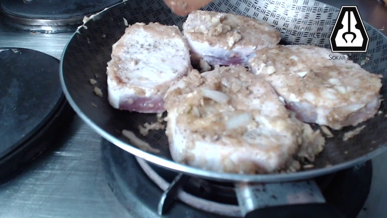 Metal Cooking Ep2: Chuleta de cerdo apanada con verduras - YouTube