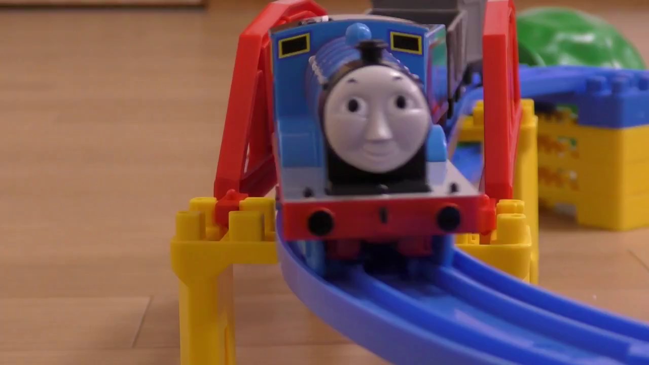 Thomas the tank engine Plarail Edward Unboxing review & first run - YouTube