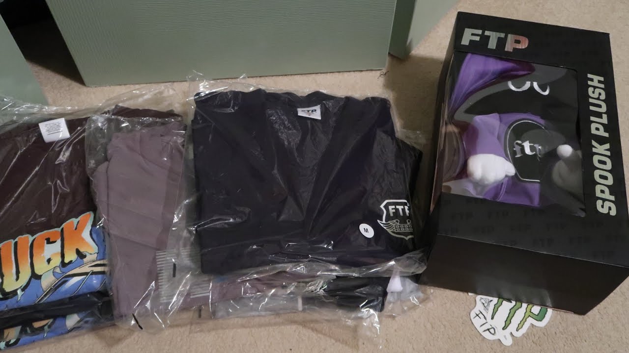 FTP 8 TEES + SPOOK PLUSH UNBOXING/REVIEW - YouTube