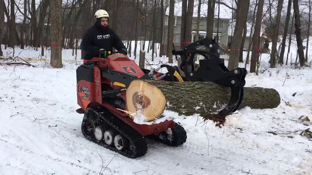 Sk800 Ditch Witch mini skid - YouTube
