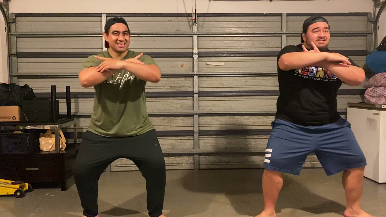 Tongan dance - “Langi ‘o Tutoatasi” - Nima Liku 🇹🇴 - YouTube