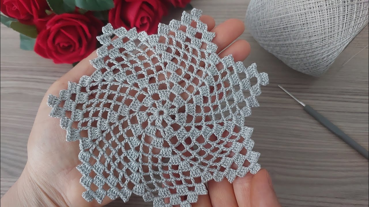 Perfect😍 Simple Flower Crochet Motif Tutorial: Easy Online Guide for ...