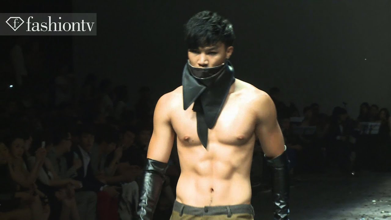 Zhang Chi Fall/Winter 2012-13 | Fashion Show in Beijing | FashionTV ...