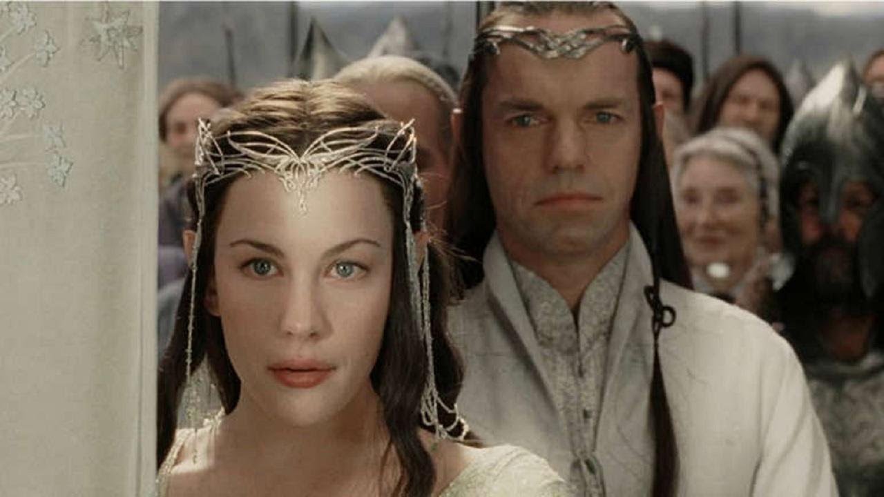 Movie Extras That Made Million-Dollar Mistakes - YouTube