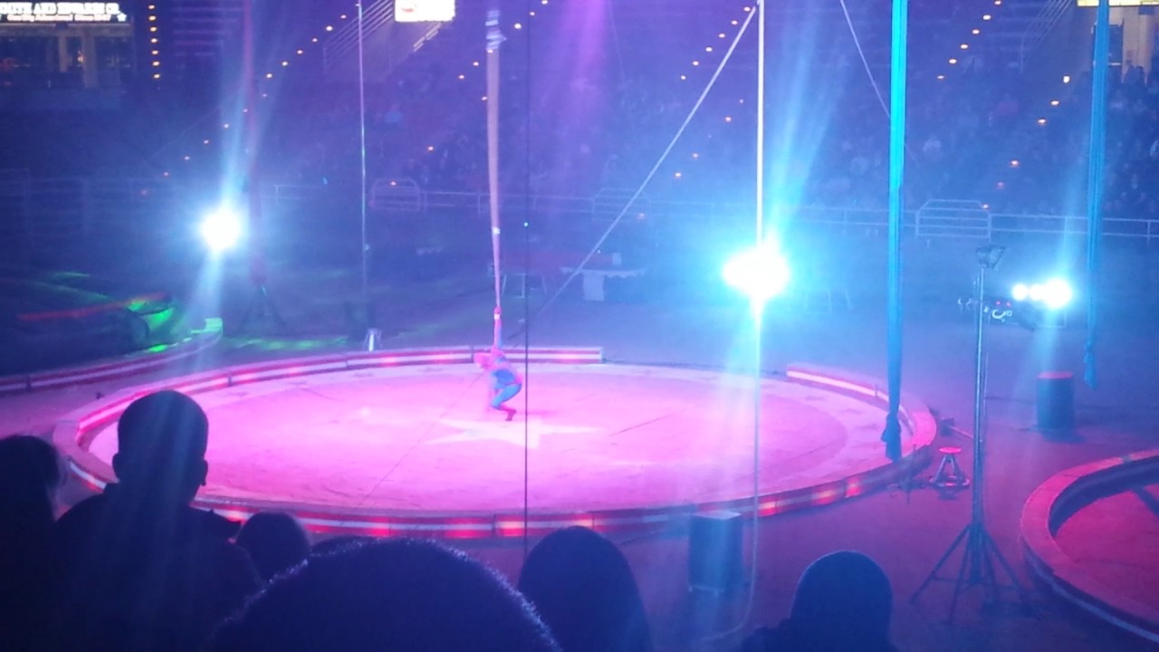 Jordan World Circus! 2017 Spiderman, Elephants & Human cannonball - YouTube