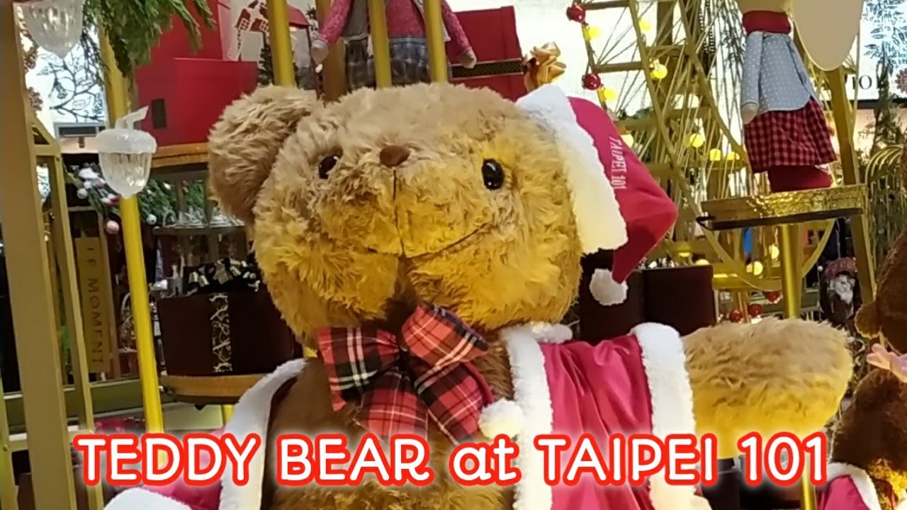 ADA TEDDY BEAR di TAIPEI 101 - YouTube