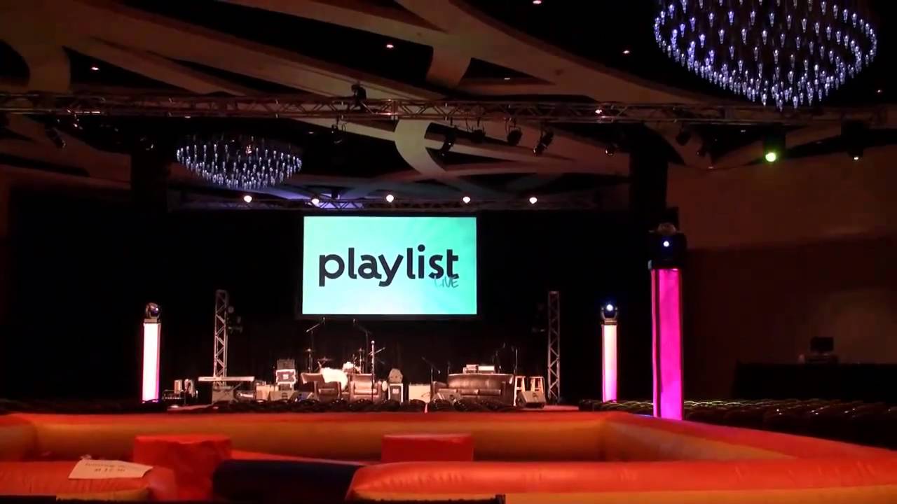 Playlist LIVE 2011 Kicks Off! - YouTube