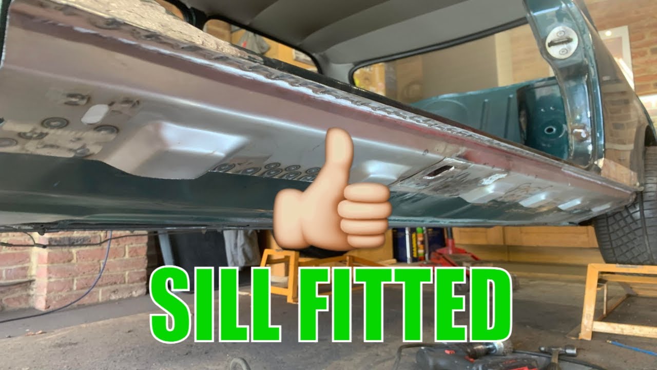 Fitting Outer Sills - Classic Mini Workshop - Project Racing Green Pt ...
