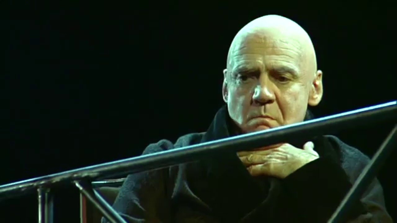 Faust II - 5. Akt, Szene 2.1 - (Palast, Tiefe Nacht, Mitternacht) - YouTube