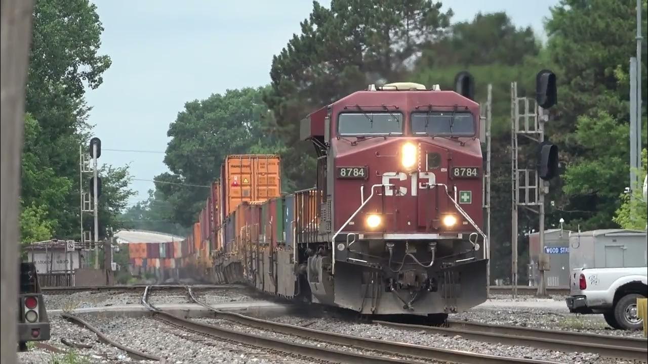 Railfanning Fostoria Ohio Part 4: Double DPUs, Extra Autorack and Coal Trains (7/3/23) - YouTube
