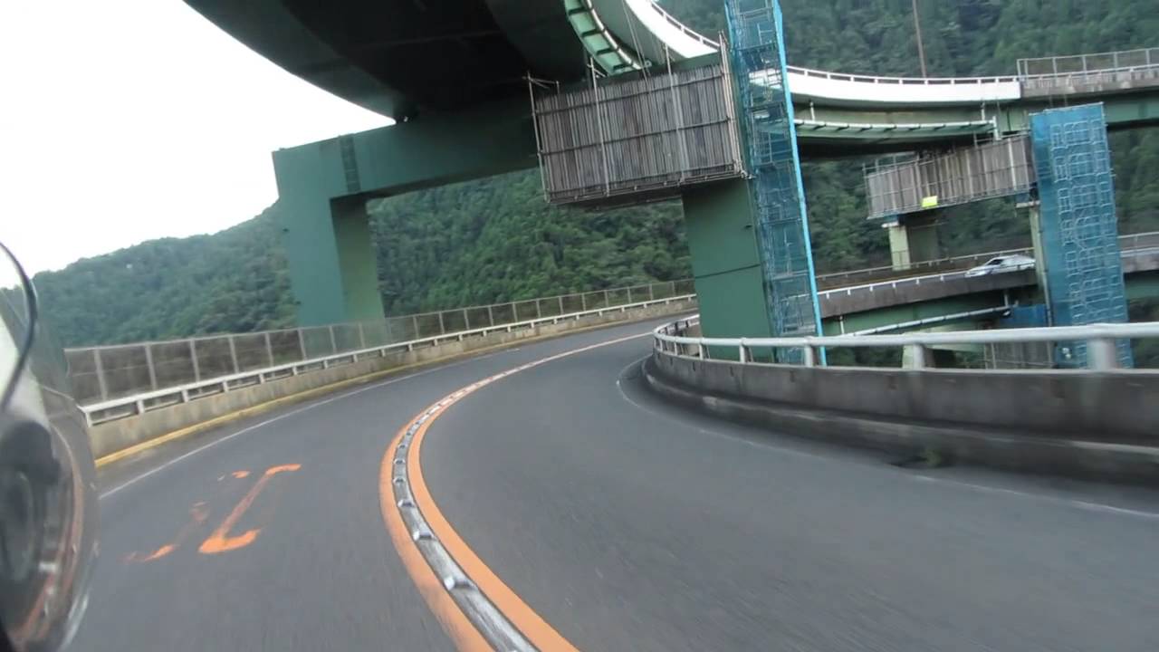 Kawazu-Nanadaru 720° Loop Bridge - IZU Penisola - Japan - YouTube