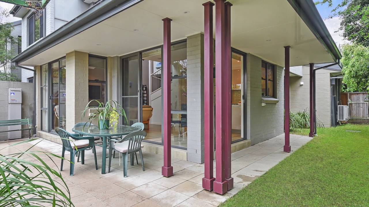 10 1 Winston Street Asquith YouTube 10 1 Winston Street Asquith YouTube