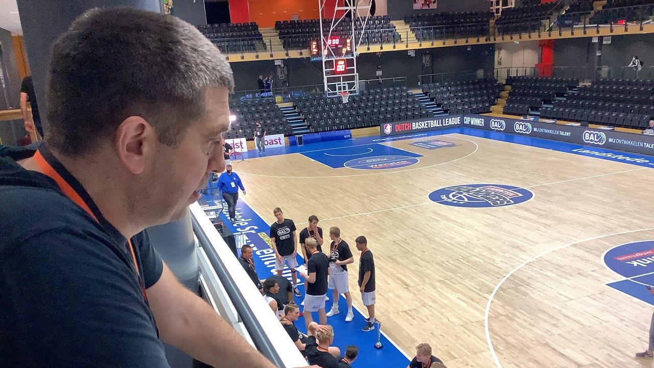 Radenko Varagic coach van BAL na bekerwinst - YouTube