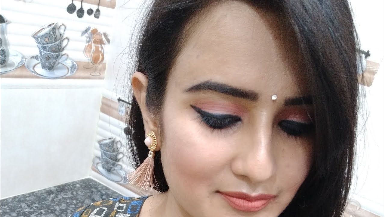 HOLI MAKEUP TUTORIAL|| Song by PALAK BAGGA || Swati Bhambra - YouTube