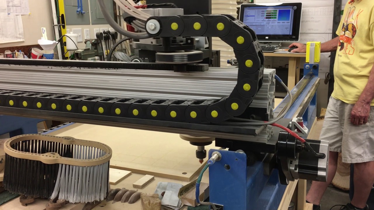 Cutting spoilboard grid at 400 ipm - 5/13/17 - YouTube