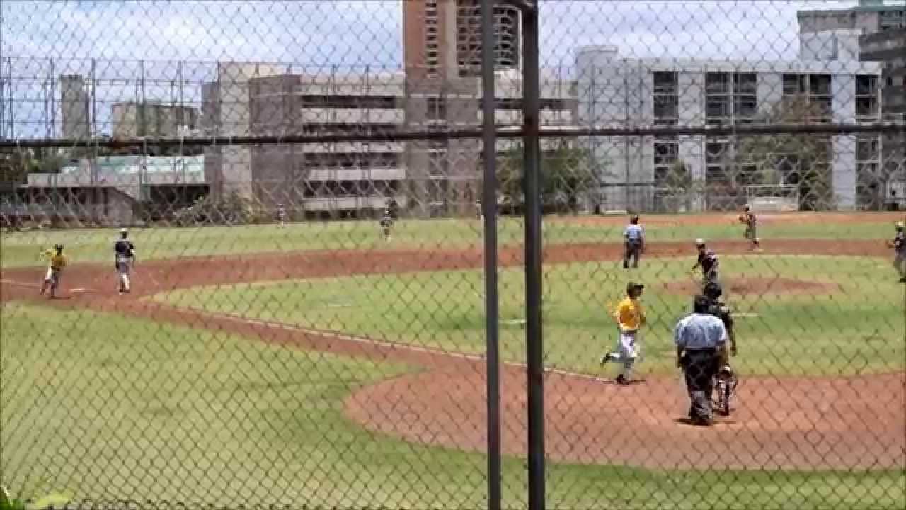 Noah Loughlin Punahou Baseball 2015 Sophomore Baseball Highlights - YouTube