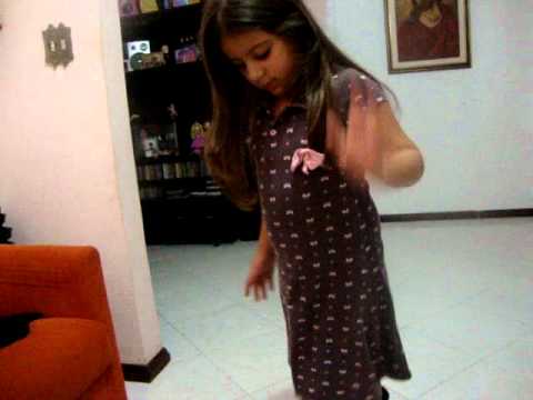 DUDINHA DANÇANDO MUSICA DA PAULA FERNANDES