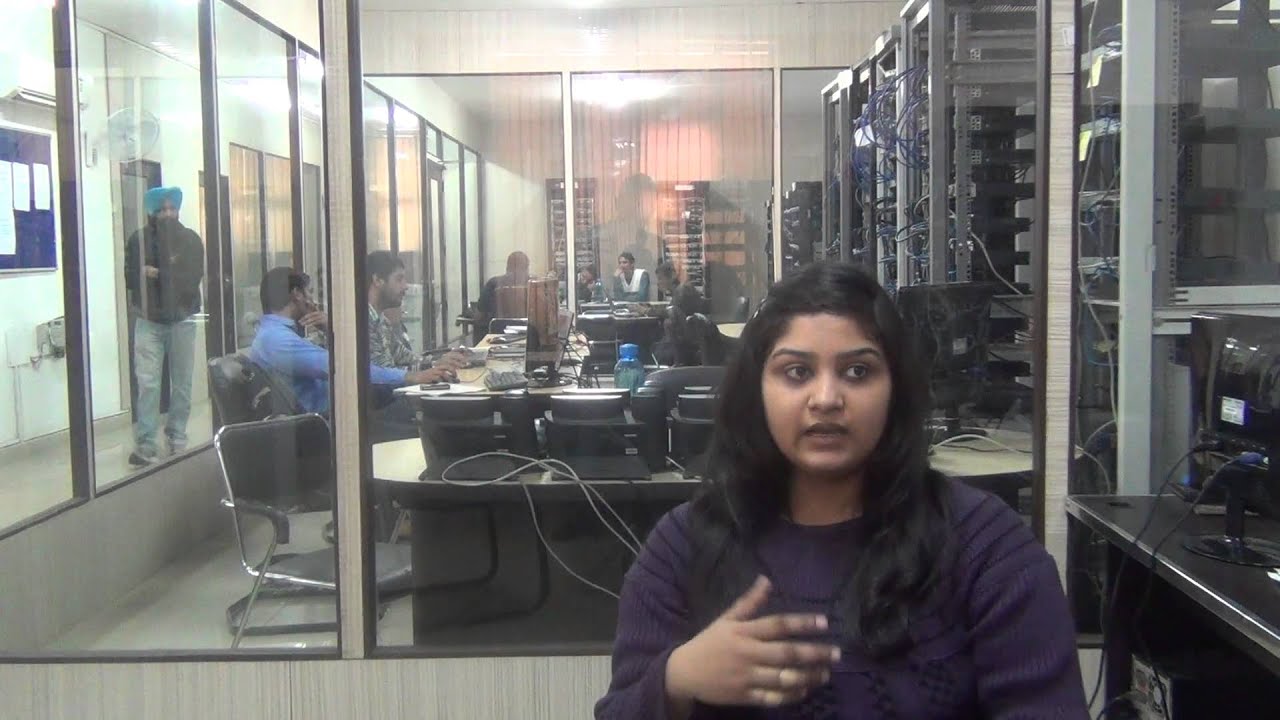Student of Network Bulls, Rashi giving her reviews about Network Bulls ...