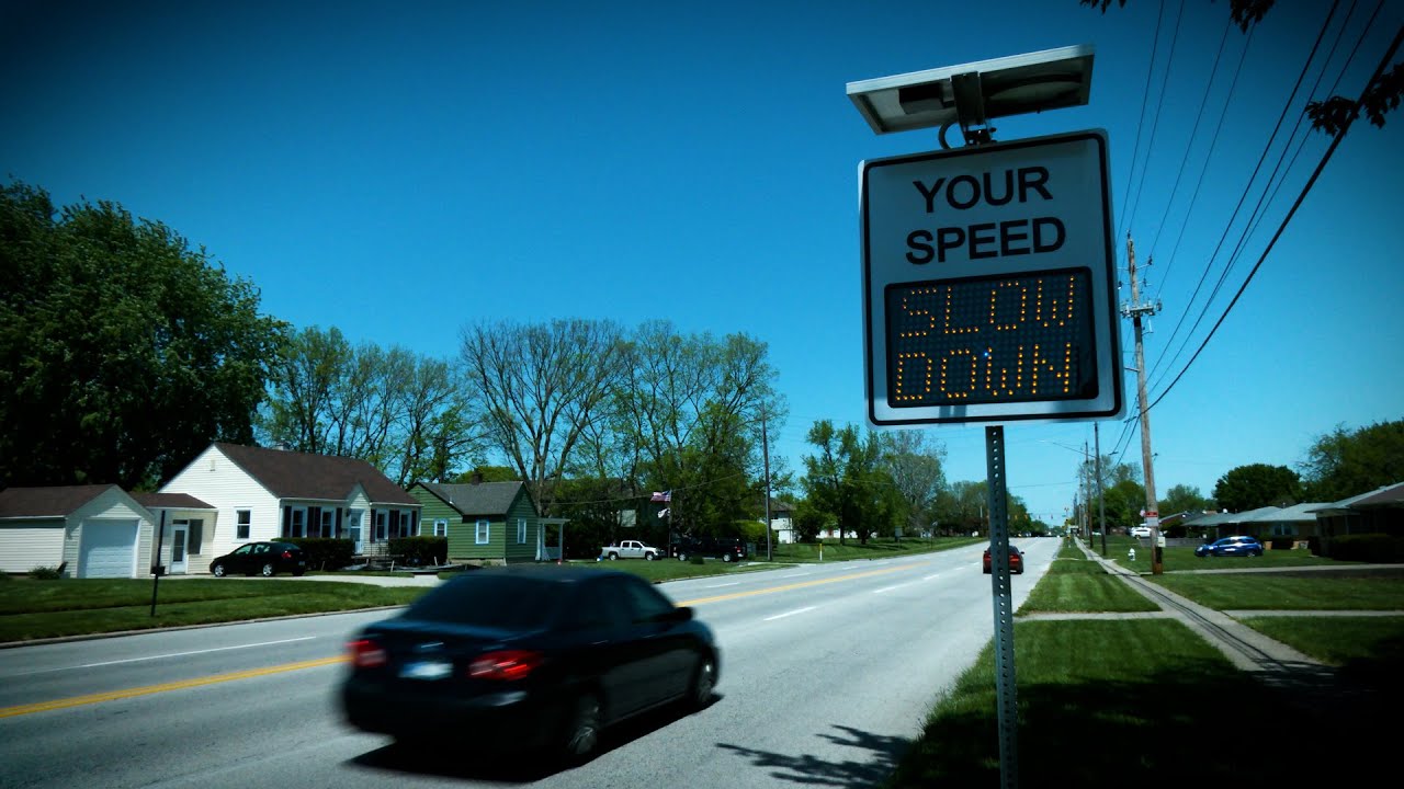 SPD License Plate Readers and Radar Display - YouTube