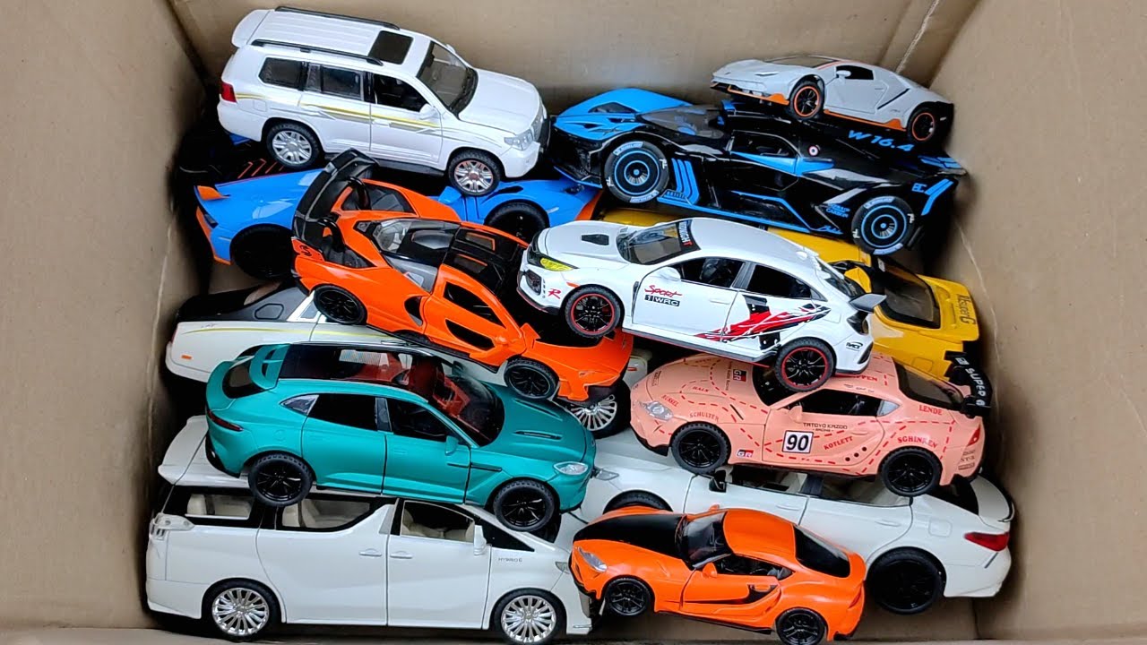 BOX FULL OF Model Cars /Honda Civic, Bugatti Divo, McLaren 650s, Audi ...