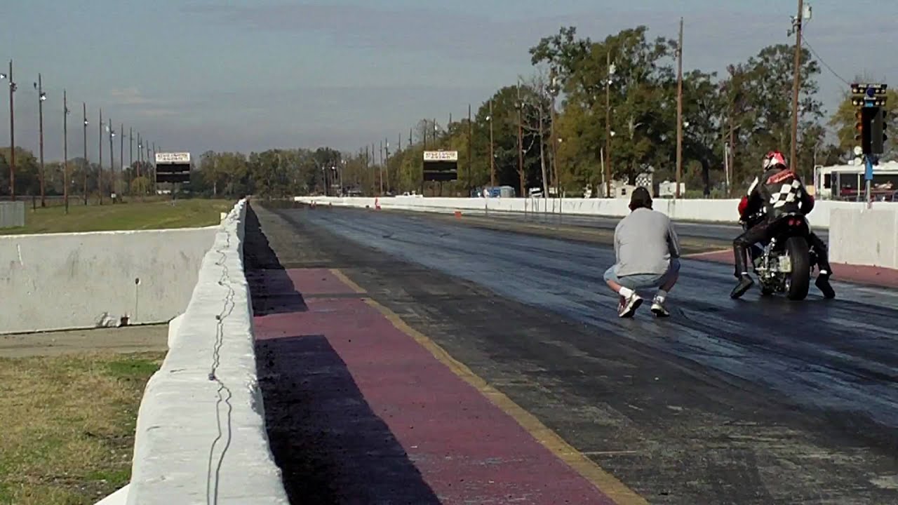 MOUTHS gsxr 1000 at state capital raceway la. - YouTube