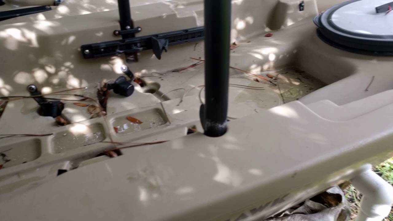 Freedom hawk 14 before Mods - YouTube