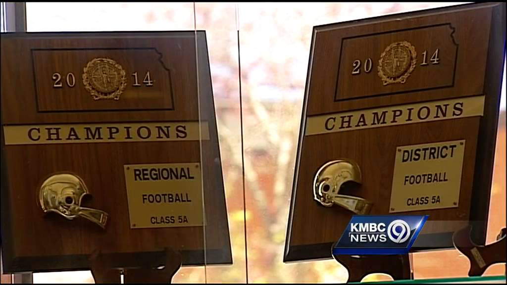 Jake Boyce named Hy-Vee scholar athlete - YouTube