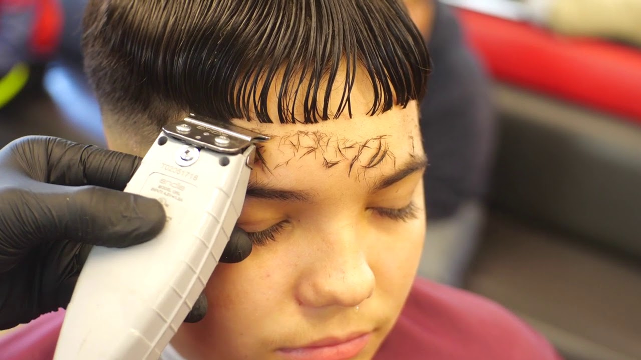 Textured Caesar Skin Fade Haircut 2020 - YouTube