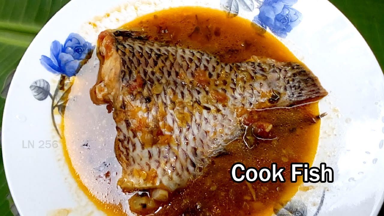 How to Cook Fish Cooking Ugandan Best Fish Tuyige Okufumba Engege - YouTube