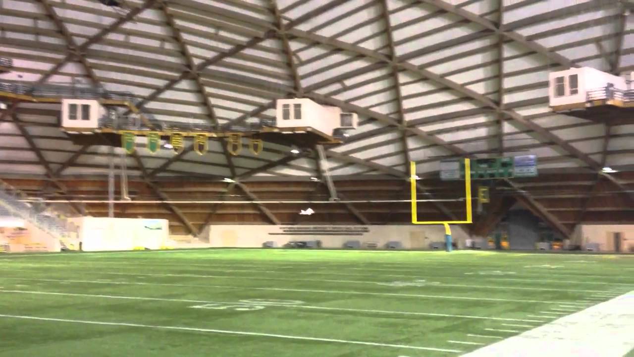 Rcpowers F-22 flying in Superior Dome - YouTube