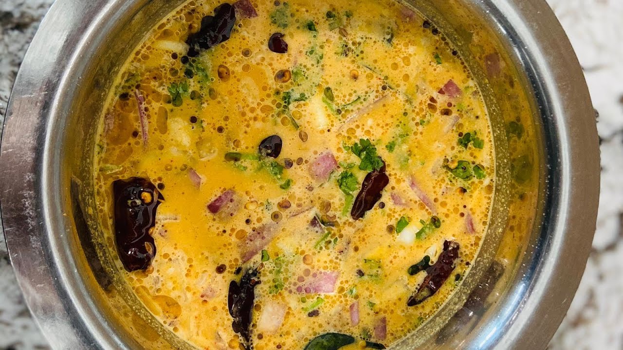 Pachi Pulusu with Groundnut (Rayalaseema Style) - YouTube