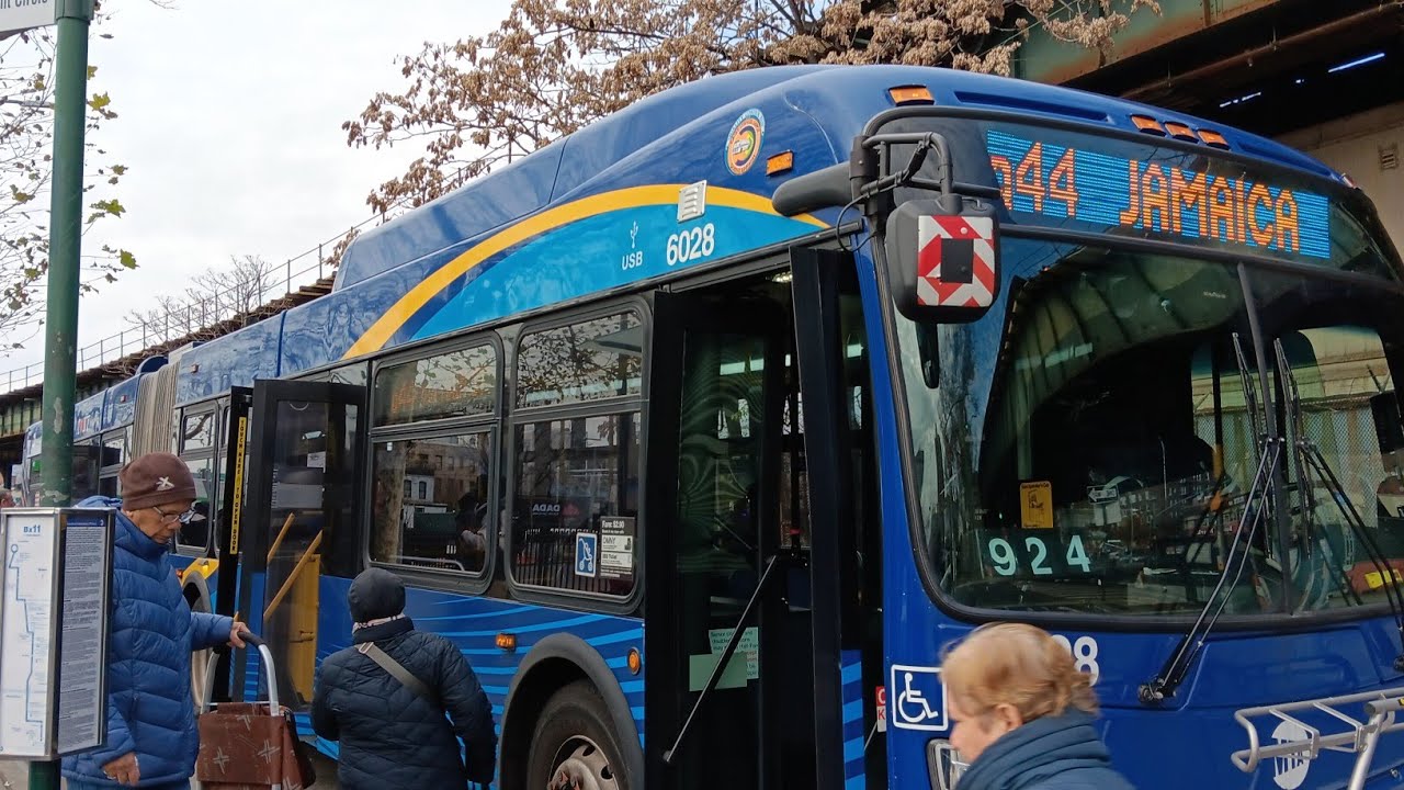 MTA: Q44-SBS On-board (2017 New Flyer XD60 Xcelsior Articulated 6028 ...