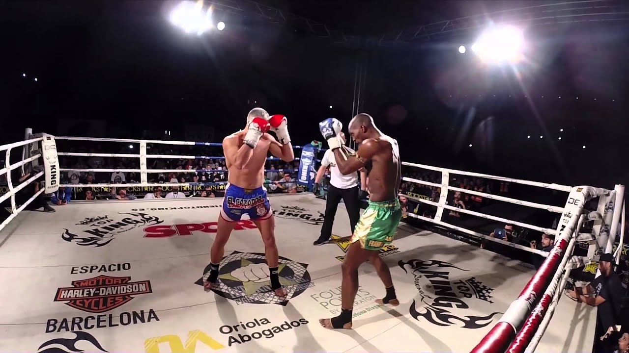 César Córdoba vs Frank Muñoz: combate multicámara IFC - YouTube
