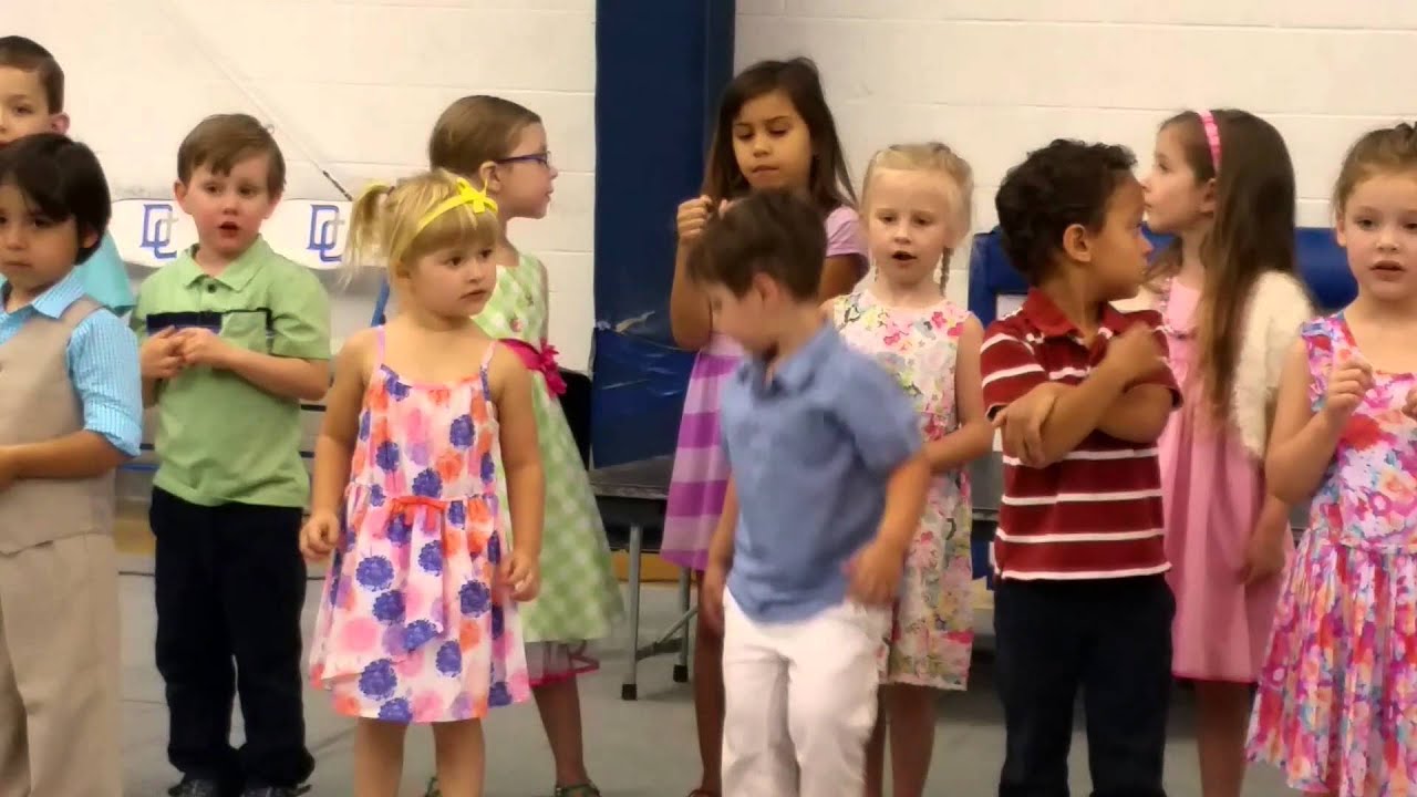 Eli's preschool spring concert - YouTube