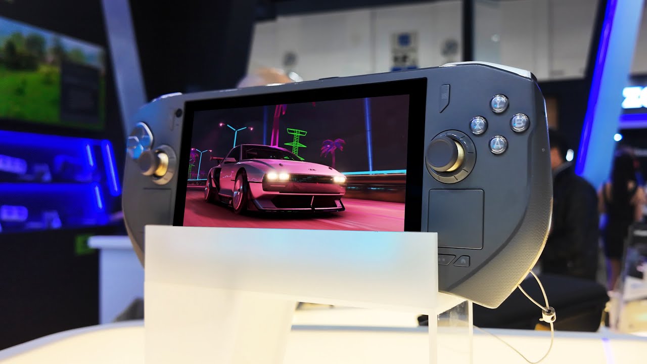ZOTAC ZONE Hands On First Look! An All New AMOLED Handheld Gaming PC ...