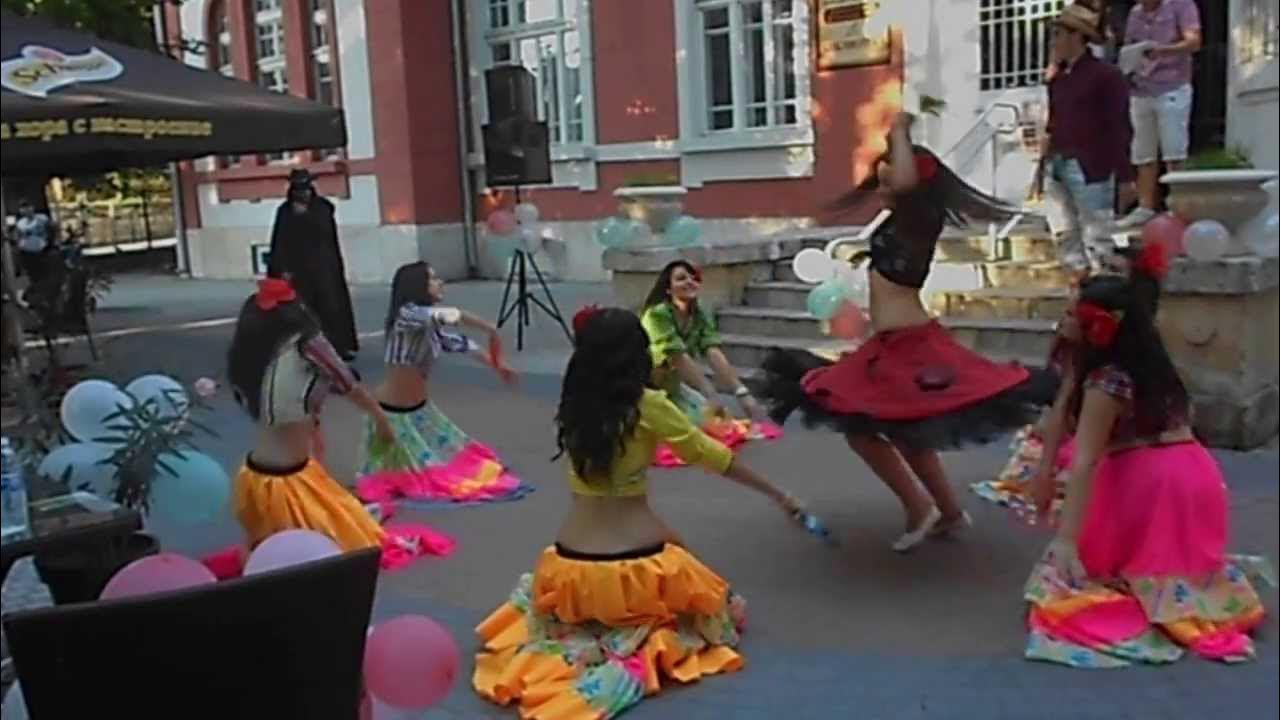 Beyonce ft. Alejandro Fernandez-Amor gitano - YouTube