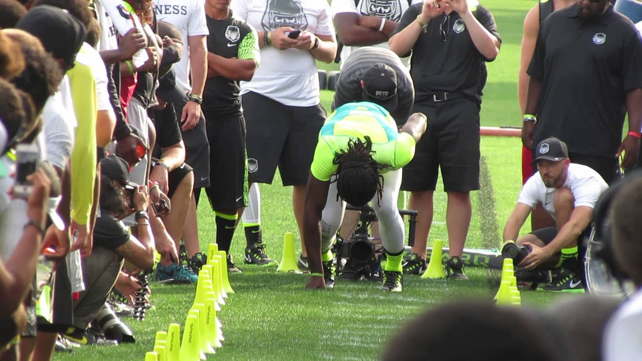 Nike The Opening July 2014 Josh Sweat 40 Yard Dash - YouTube
