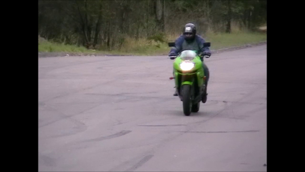 zx9r 0-100 in 4 secs - YouTube