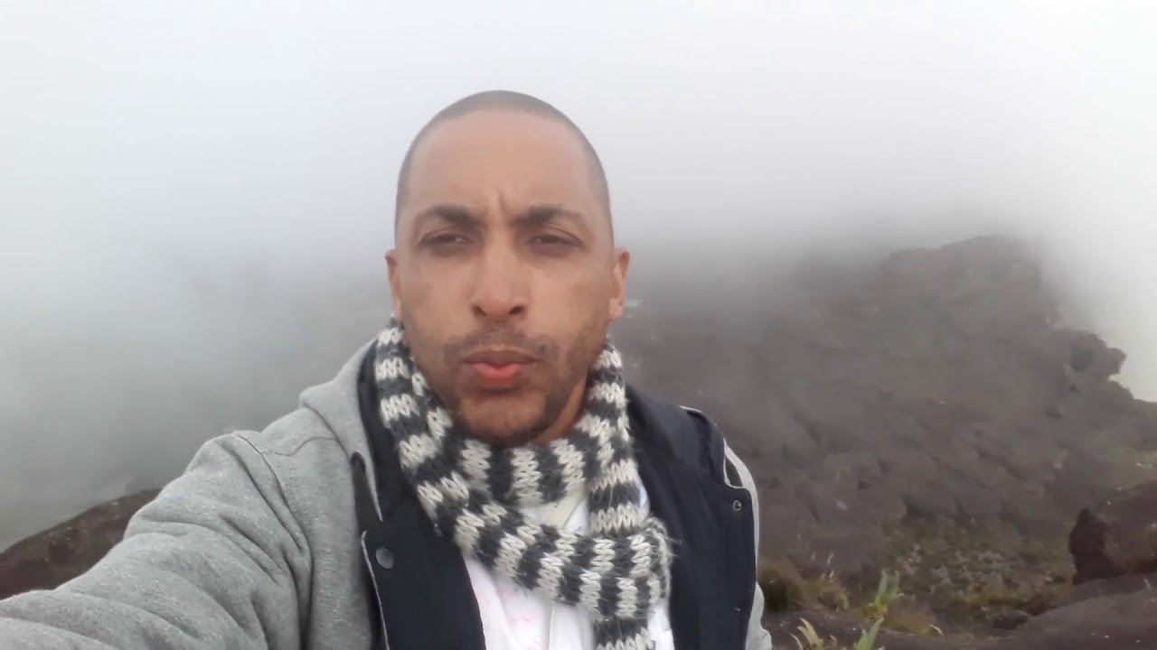 Veja o que o pastor Marcos Azeredo fala direto - YouTube