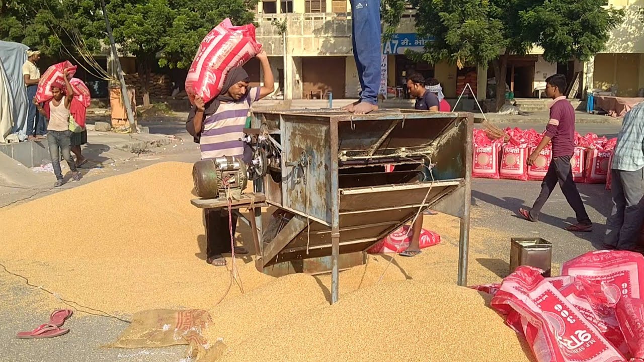 gehu saaf karne ki machine || Anaj Mandi | my new vlog video - YouTube