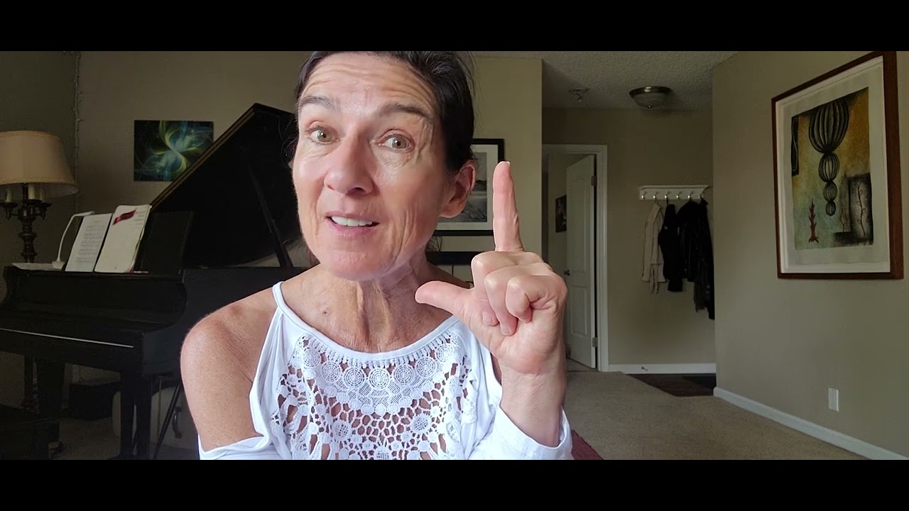 What Is Wrong With Women For Coming Half Naked to Gyms and Expecting Men To Not Look? - Public ...