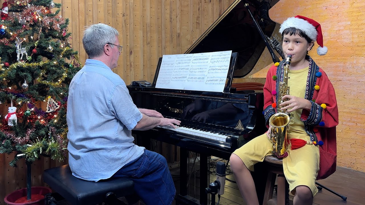 “Christmas” by Mayumi Kato/Pachelbel - Soprano Sax/Piano - Emilie & Dad ...
