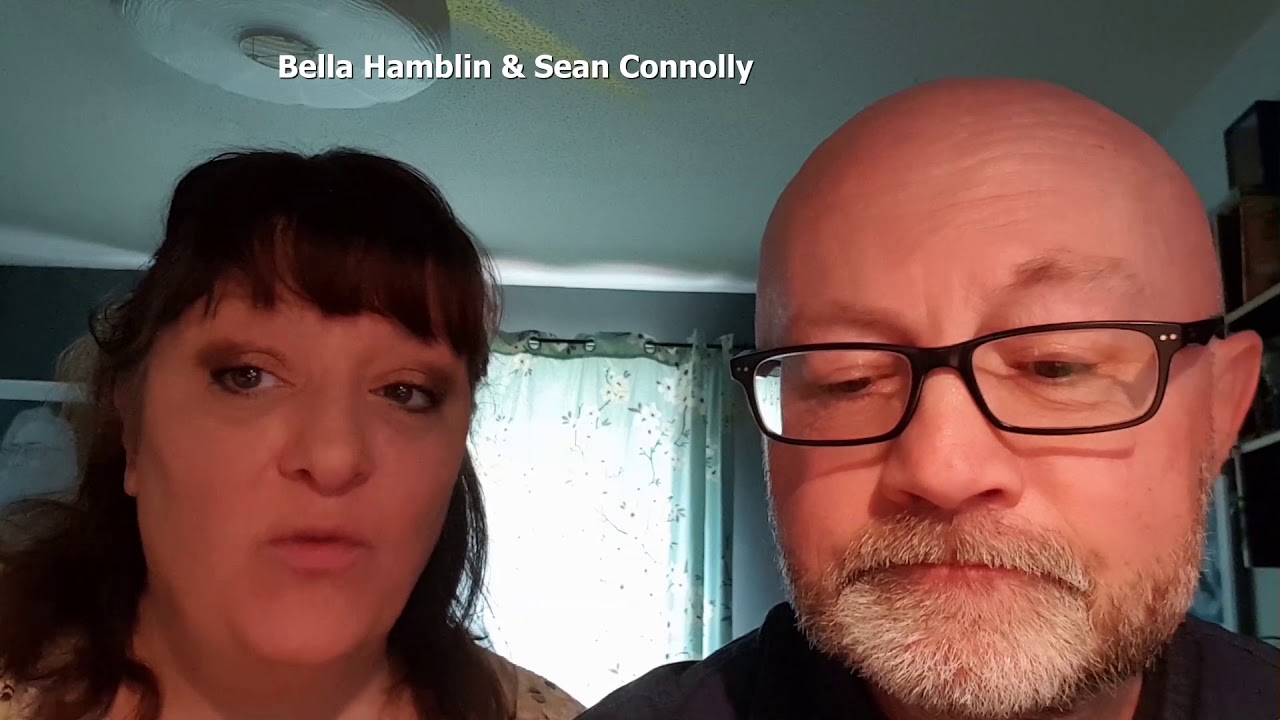Bella Hamblin & Sean Connolly in Wonderland Challenge - YouTube