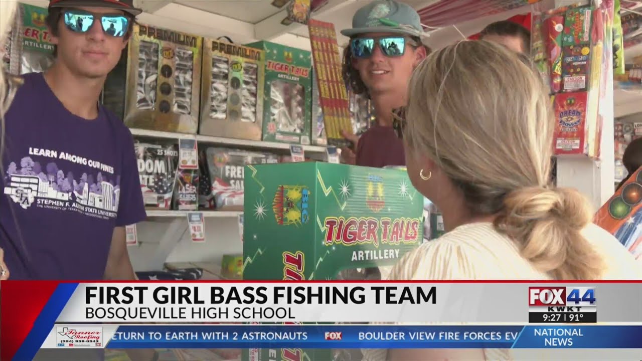 Bosqueville HS to debut first girl Bass Fishing Team - YouTube