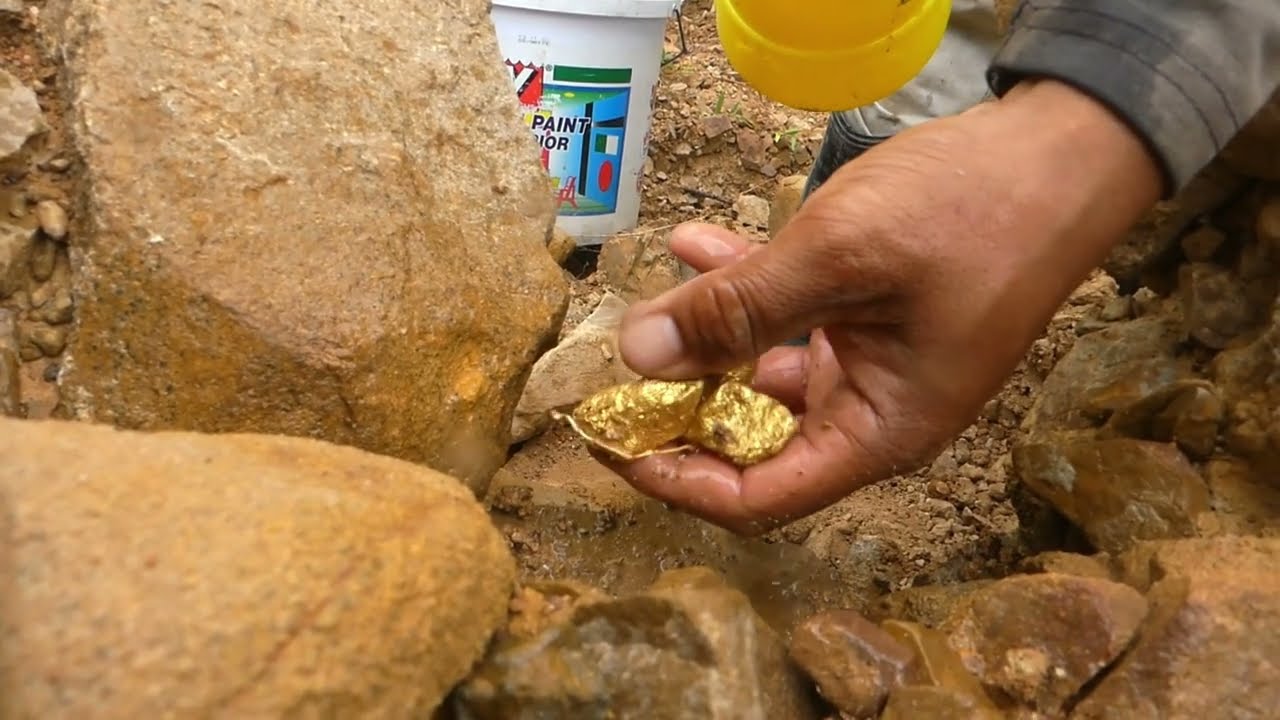 finding gold nuggets, mining for diamonds, gold mining videos #god # ...
