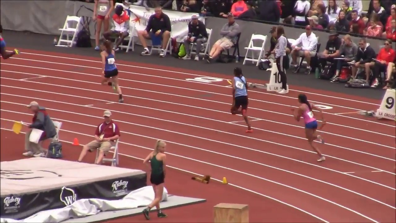 Destiny Huven (47.91) 4x100m Relay 2018 State Finals - YouTube