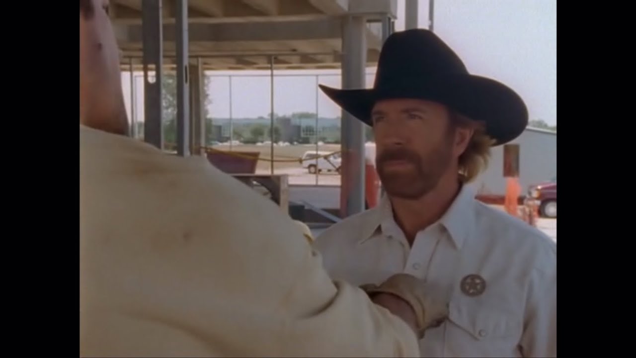 Walker Texas Ranger | Walker and Trivette Fight on a Construction Site ...