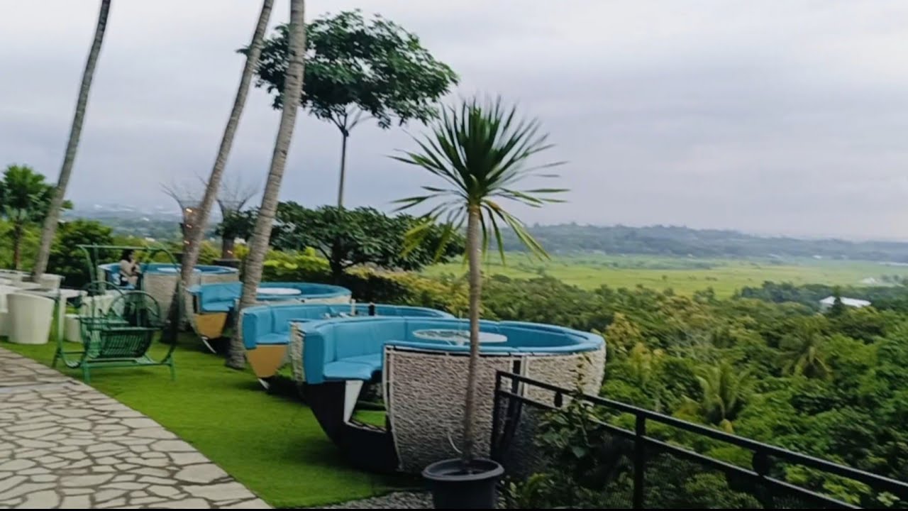 Spot piknik seru buat long weekend !! Bee dyoti hidden cafe puncak ...