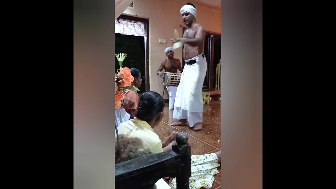 ( Kalu Yaka ) කලු යකා උදේසා කවී ගායනය ( අනි වාරේන් දේපාරක් බලයී ) - YouTube